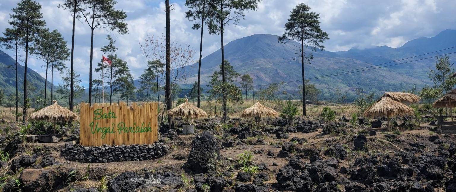 Di Ambang Senja Tegal Malaka: Saat Alam Bercerita Tanpa Kata